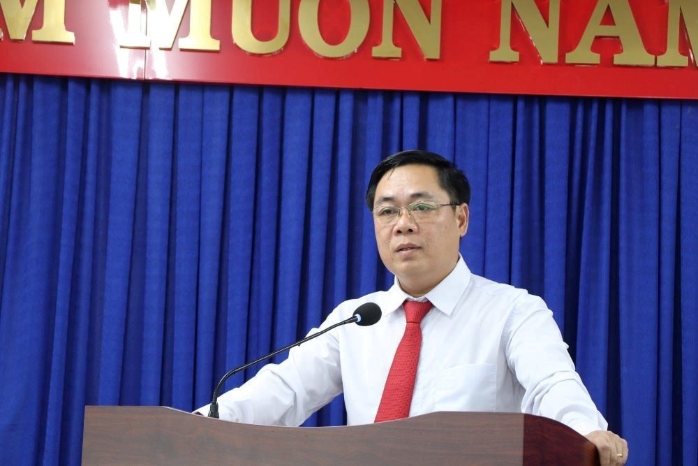 مسٹر Bui Ngoc Anh کو صوبہ Quang Nam کے محکمہ زراعت اور ماحولیات کا ڈائریکٹر مقرر کیا گیا تھا۔