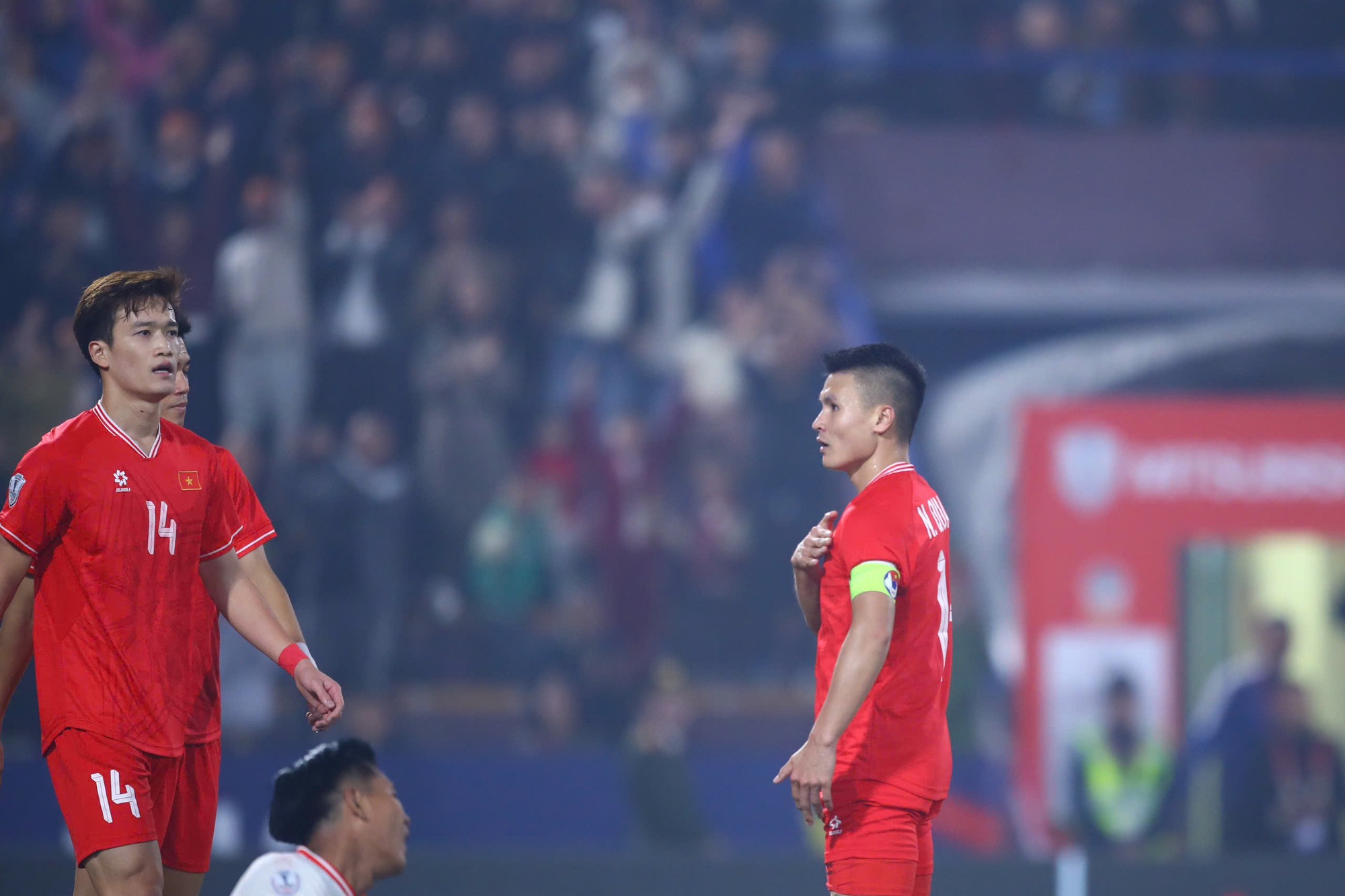 Hoang Duc « retrouve » la VAR dans une situation particulière, regrette seulement de ne pas ...